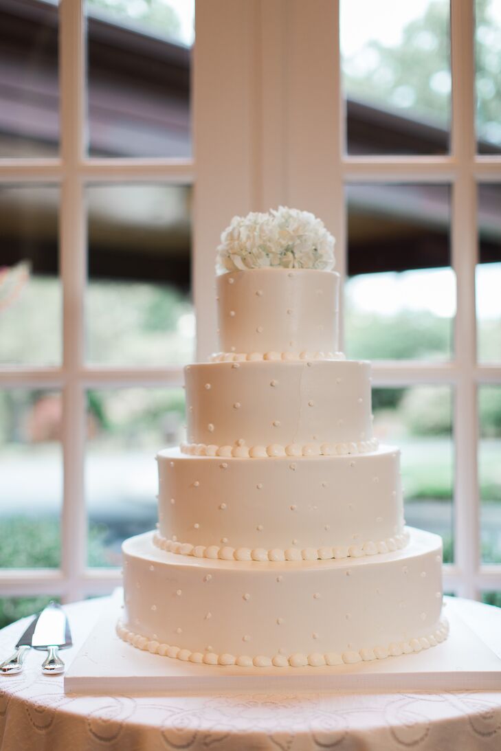 White-Tiered Wedding Cake, Swiss Dots