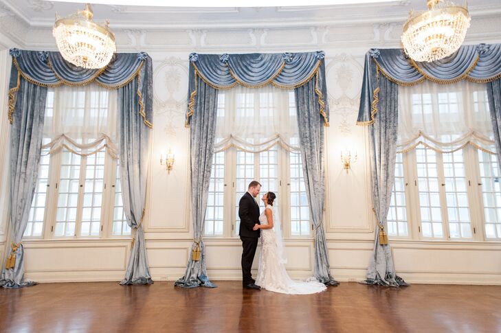A English-Inspired DIY Wedding at James P. Davis Hall in Kansas City ...