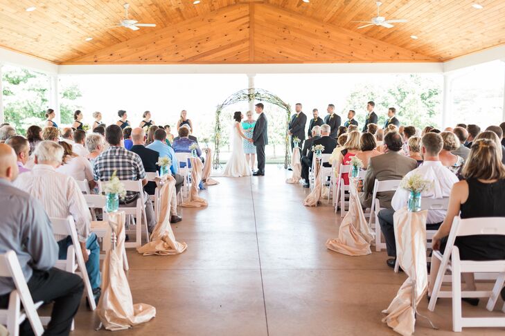 A Simple, Rustic Wedding at Purcell Friendship Hall in Hershey ...